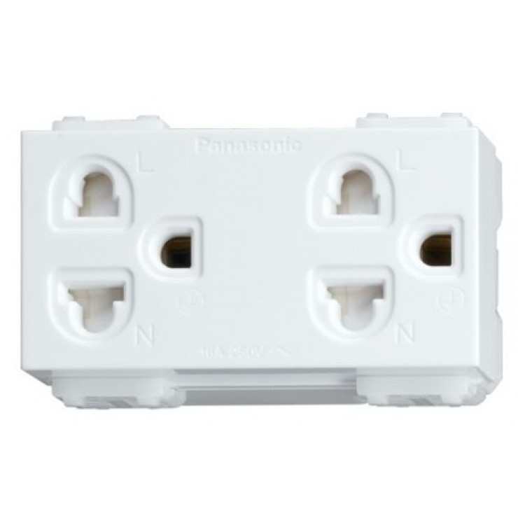 Ổ cắm đôi Panasonic WEV1582SW/WEV1582-7SW dòng Wide màu trắng - Tuấn Đức