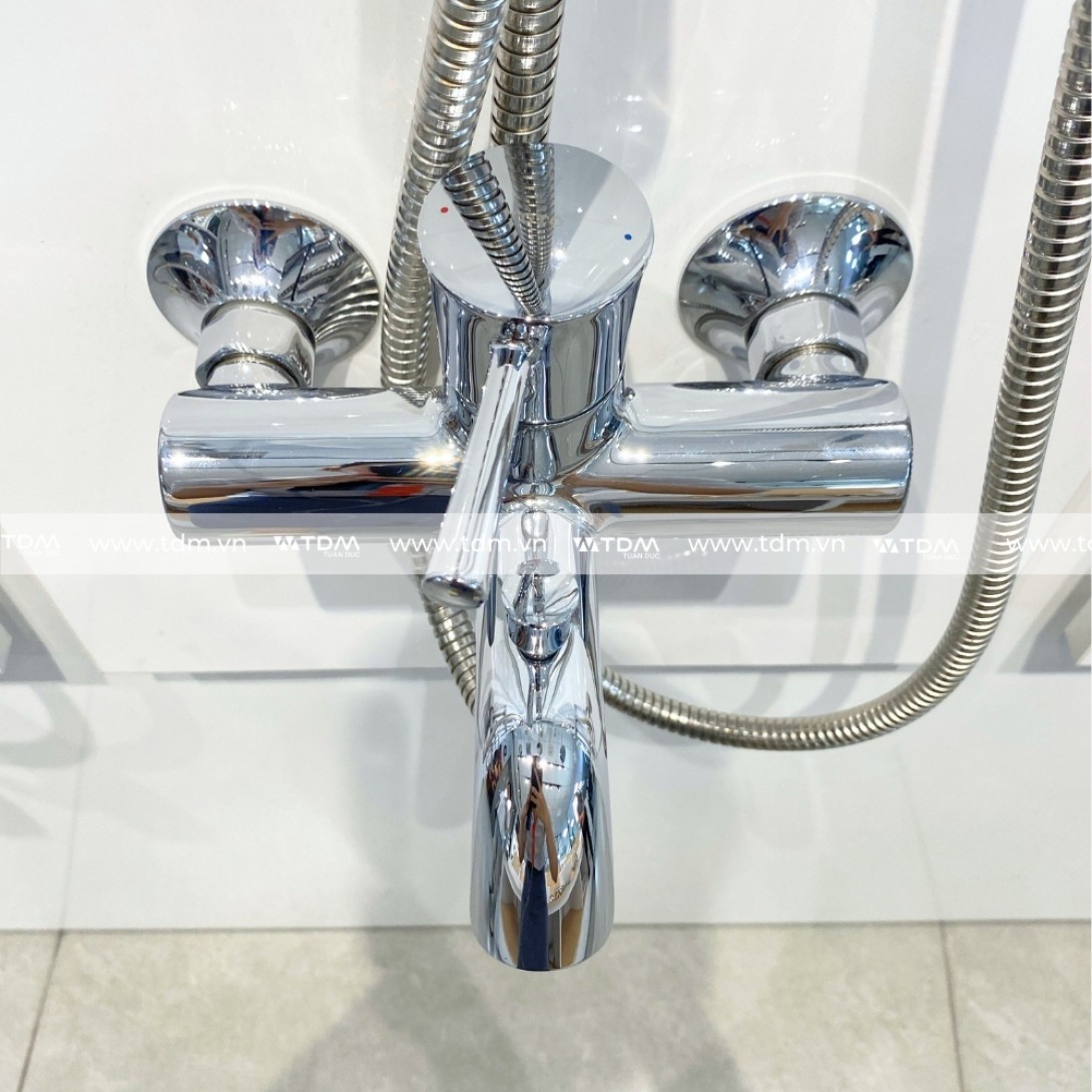 Bộ sen cây TOTO DM907CS/TBS02302V/DGH104ZR nóng lạnh tắm đứng - Tuấn Đức